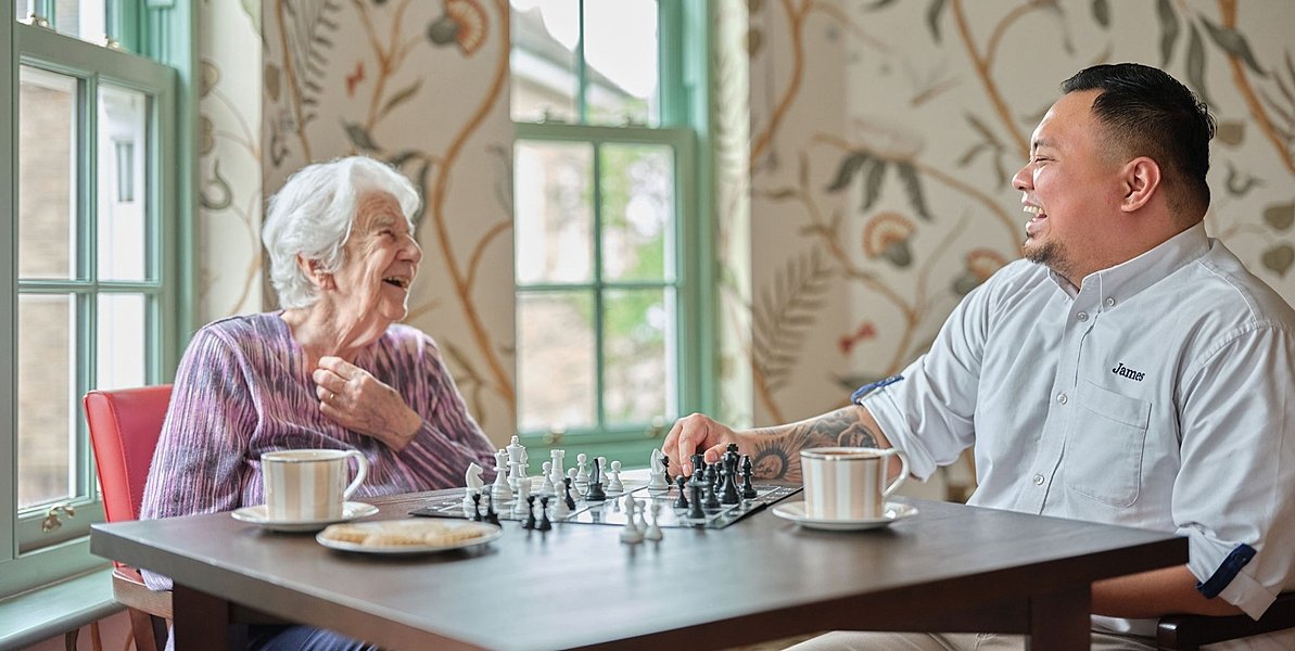 How Do Staff Support Residents' Wellbeing in Care Homes? | KYN