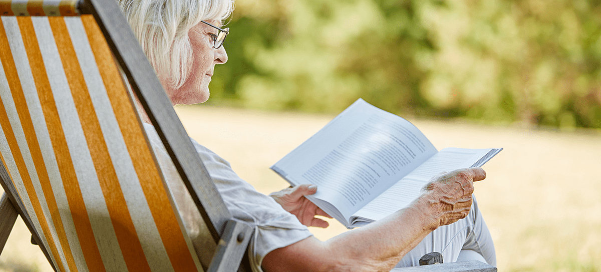 The Benefits of Reading on Cognitive Health | KYN