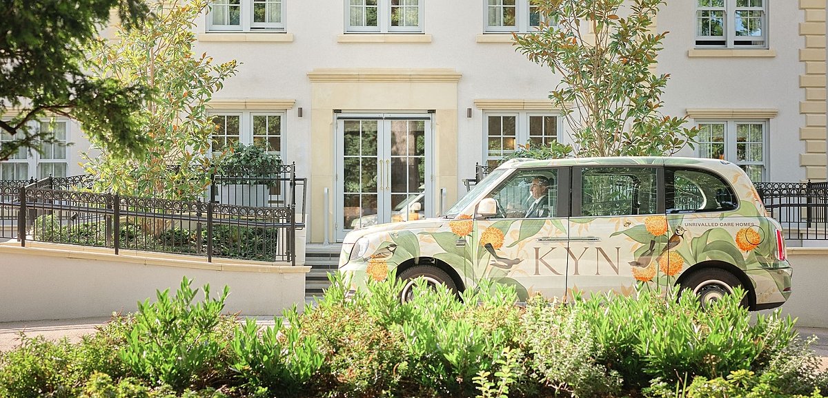 Who to Inform When Moving into a Care Home | KYN